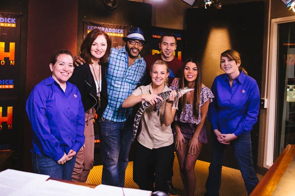The cast with Stephanie Arne and Fort Worth Zoo crew – KiddNation